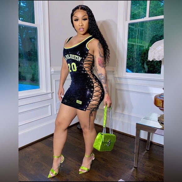 Shane Justin | Dresses | Shane Justin Legendary Jersey | Poshmark